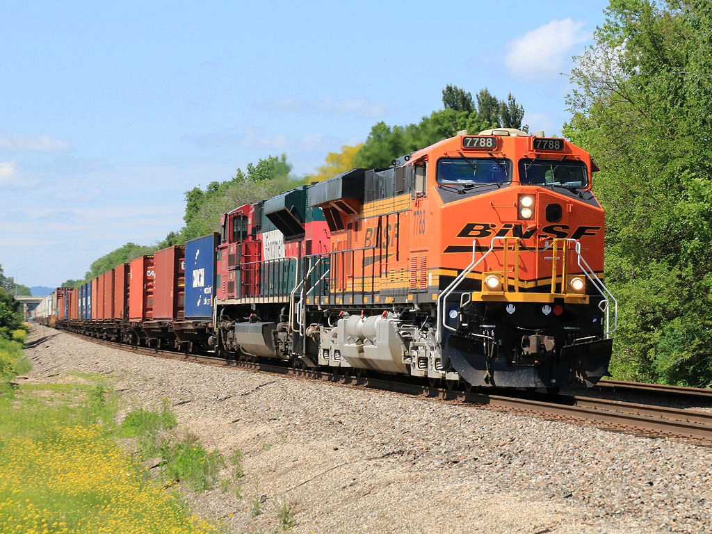 BNSF 7788